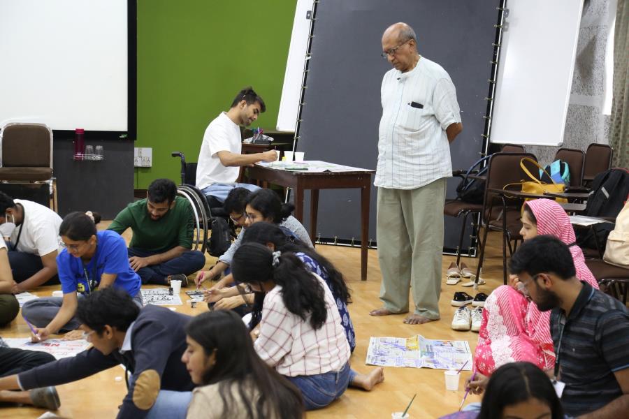 Mass Media Courses - Mass Communication, Journalism, Advertising and ...